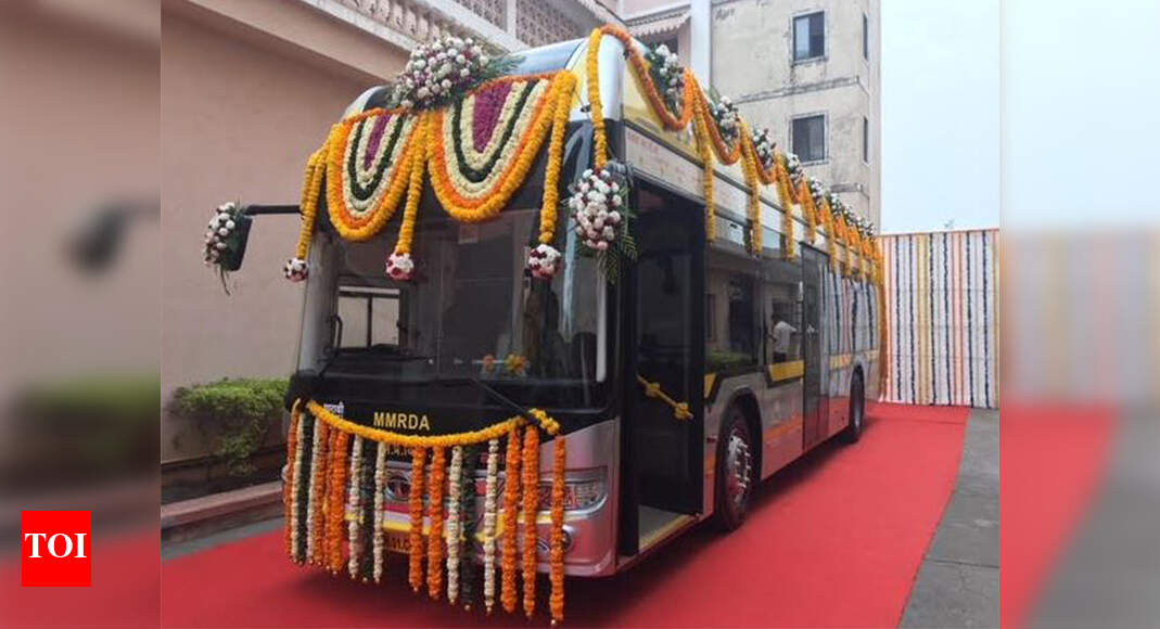 Chief Minister flags off 25 hybrid electric AC buses for Mumbai ...