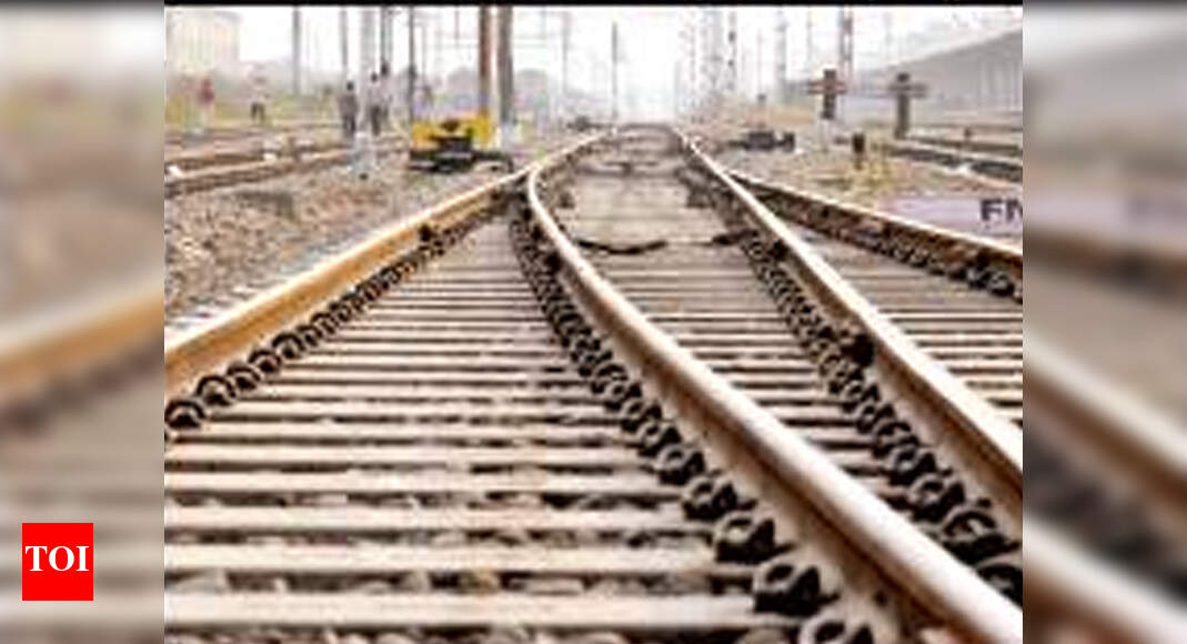 Track interlocking upgrade to curb mishaps | Lucknow News - Times of India