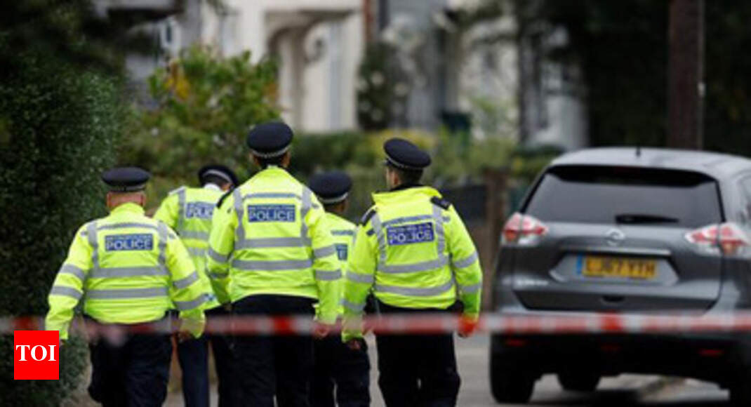 Bomb hoax emails sent to hundreds of schools in England - Times of India