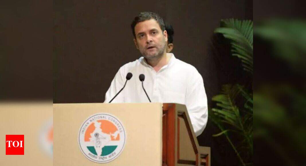 Shetti: Ex-NDA partner Raju Shetti meets Rahul Gandhi, likely to join ...