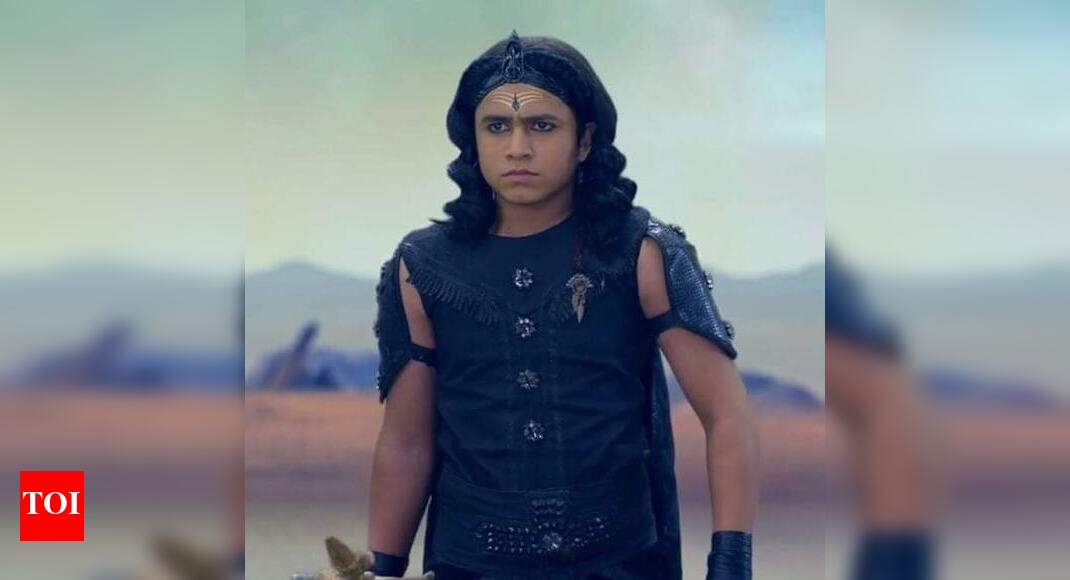 Shani successfully completes 100 episodes - Times of India