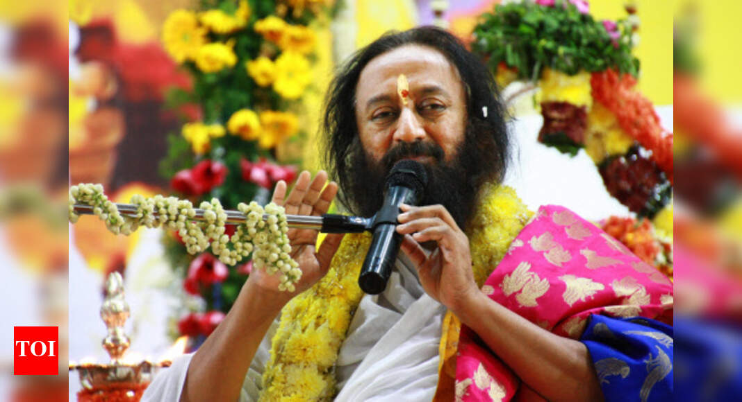 Sri Sri Ravi Shankar objects to AIMPLB charges against him | India News ...