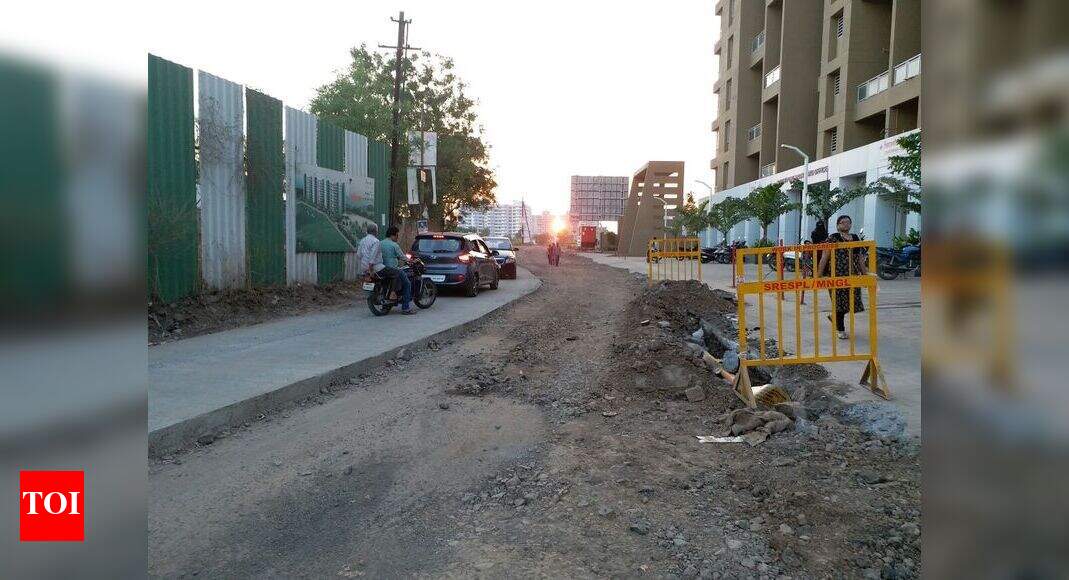 A very well unplanned road construction - Times of India