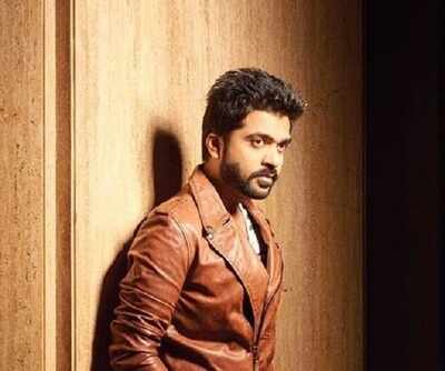 Simbu's surprise entry at TFPC meet! | Tamil Movie News - Times of India
