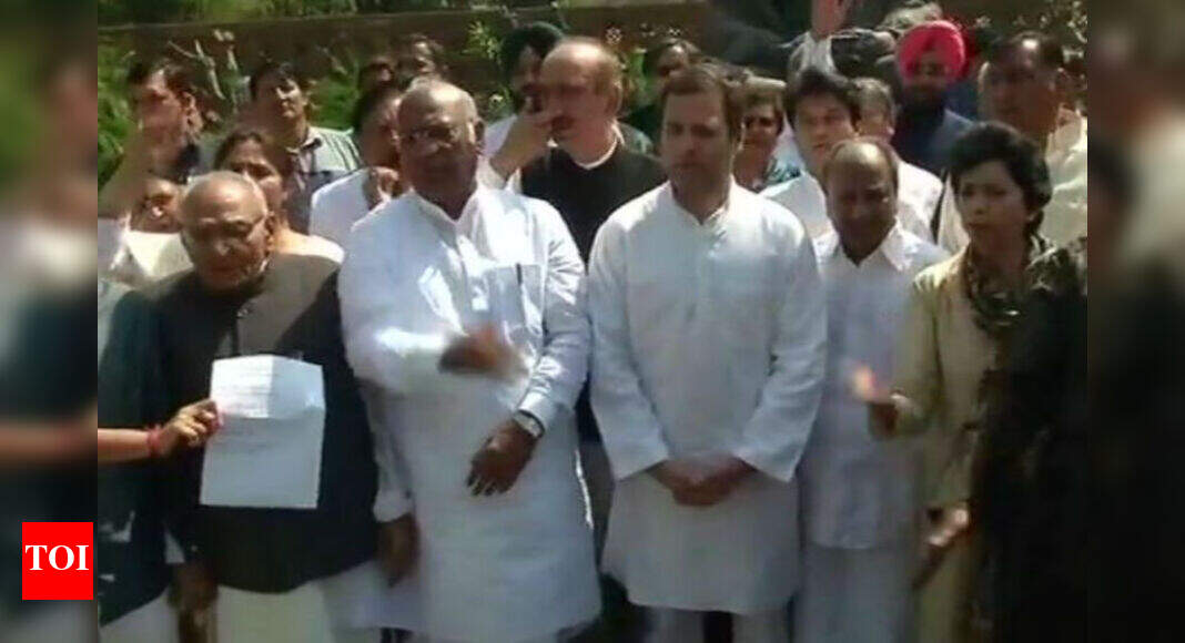 Rahul Cong Led By Rahul Cong Mps Stage Protest Demanding Review Plea