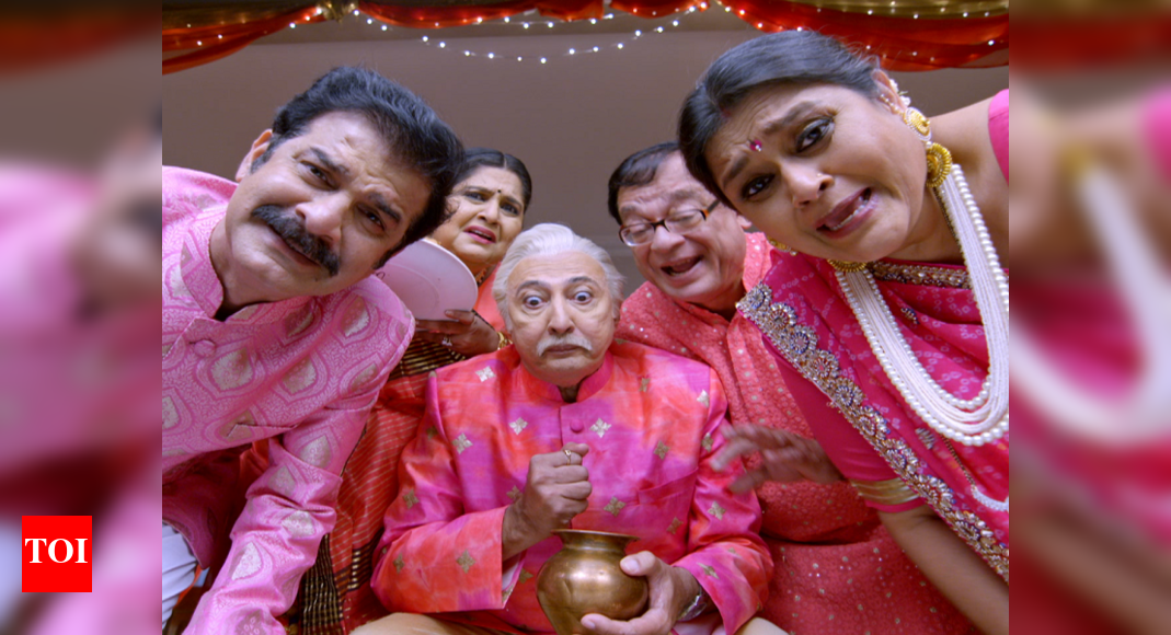 Khichdi Teaser: Praful, Hansa, Babuji are back with their usual banter ...