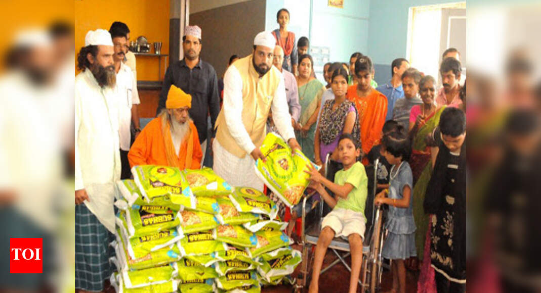 Sufi priests against out of court settlement | Jaipur News - Times of India