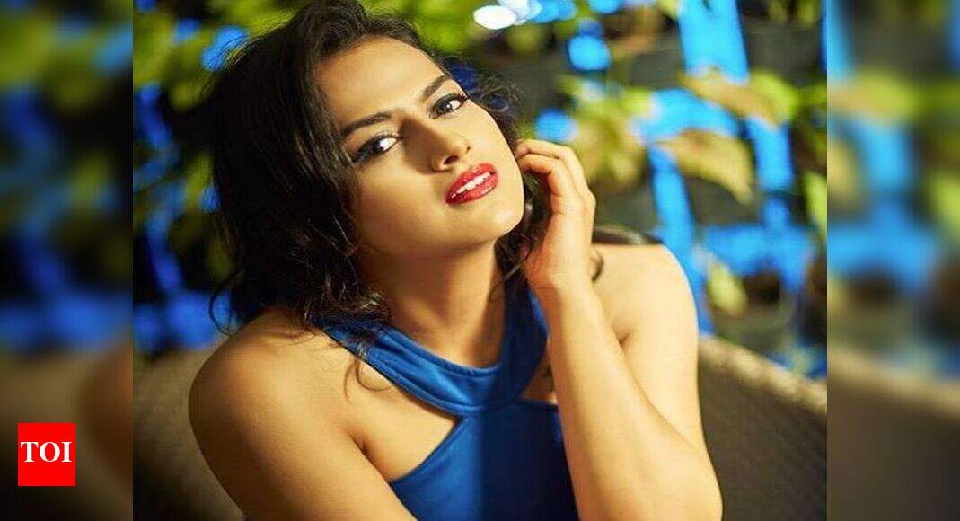 Shraddha Srinath to star in Ravi Varma's next? | Kannada Movie News - Times of India