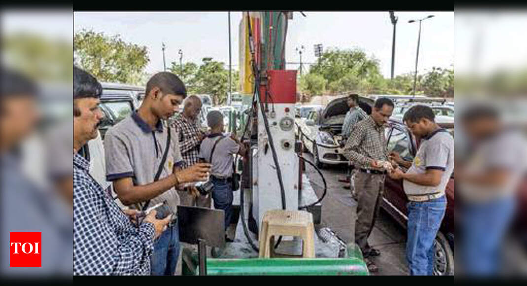 CNG PNG: 4% hike in CNG, PNG prices likely | Ahmedabad News - Times of India