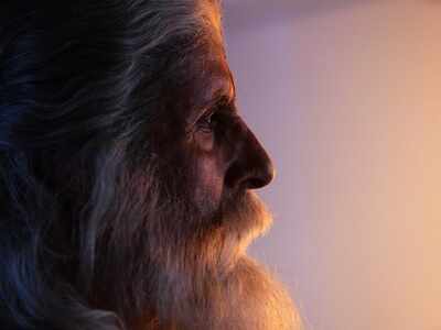 Amitabh Bachchan broke his promise of never donning beard and wig for ...