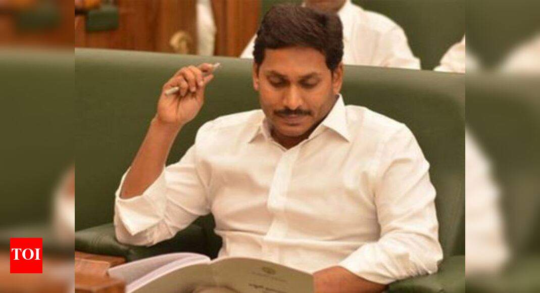 Y S Jaganmohan Reddy’s MPs to quit, launch indefinite fast for special ...