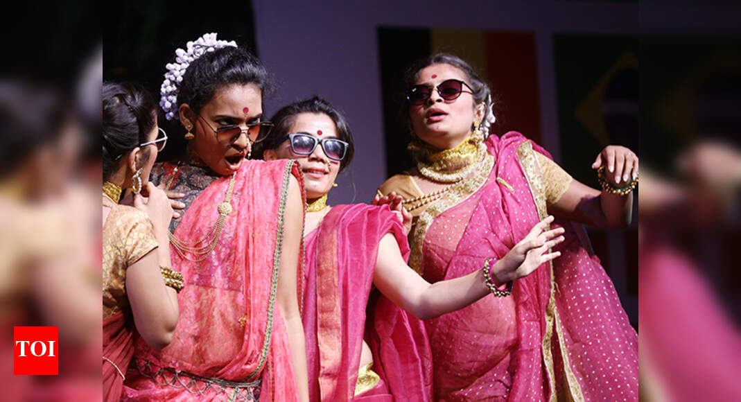 NSD: Actors in rewind mode at NSD Theatre Olympics’ ceremony | Hindi ...