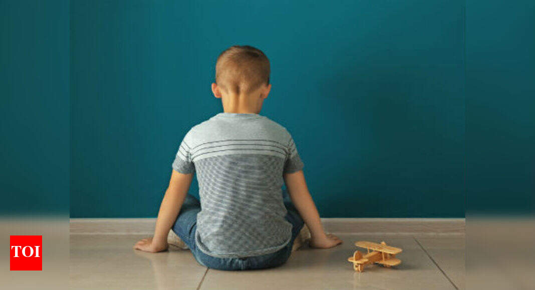 How to know if your child is autistic? Age-wise signs to watch for ...