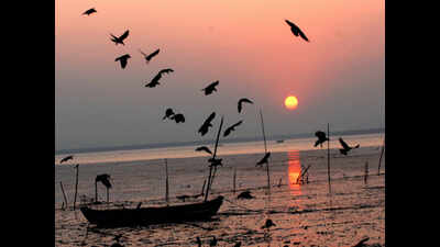 Vashi: ‘No PDA here’: Mini seashore entry restricted | Navi Mumbai News ...