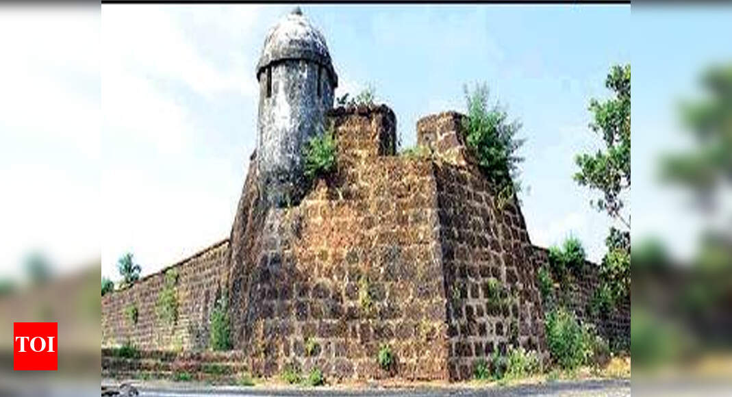 Pernem: Kiss of life for Pernem’s Alorna fort | Goa News - Times of India