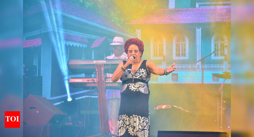 Legendary Goan singer Lorna enthrals audience once again | Events Movie ...