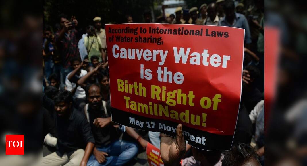 Cauvery Dispute: Cauvery row: Now, Tamil Nadu teachers to send 10 lakh ...