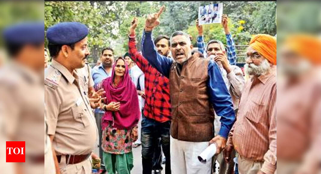 Manimajra: Two years without security or CCTV cams | Chandigarh News ...