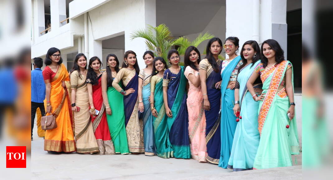 IEHE students bid a colourful adieu to campus | Events Movie News ...