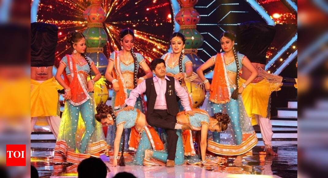 Vineet Bhonde becomes the first captain of the house - Times of India