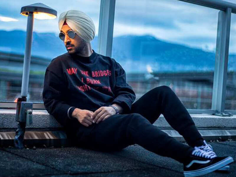 East meets West: Diljit Dosanjh honoured with a special turban on ...