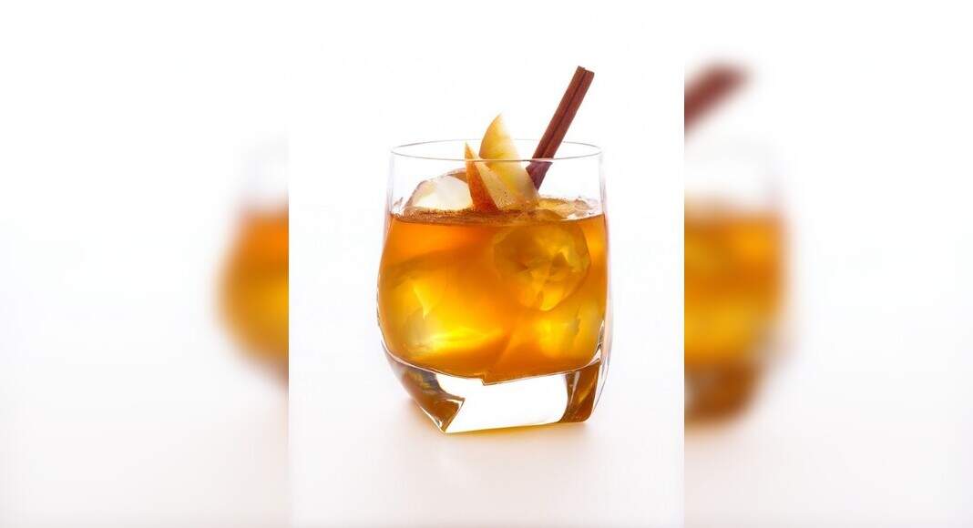 Apple Whisky Cocktail Recipe: How to Make Apple Whisky Cocktail Recipe ...