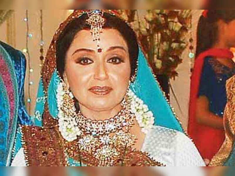 Beena’s wig woes reduce! - Times of India