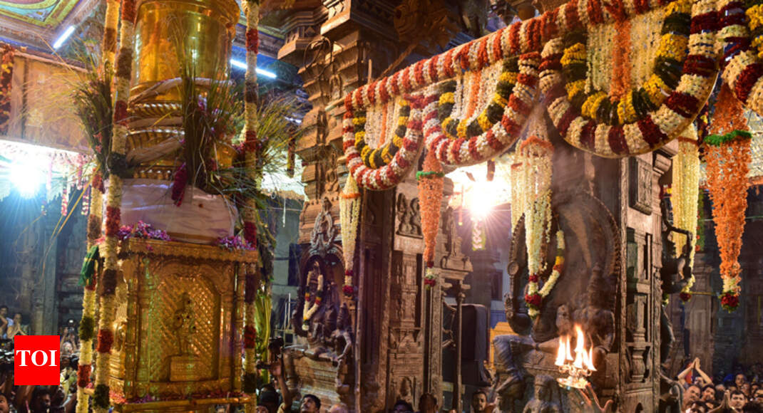 chithirai festival: Chithirai festival begins with flag hoisting ...