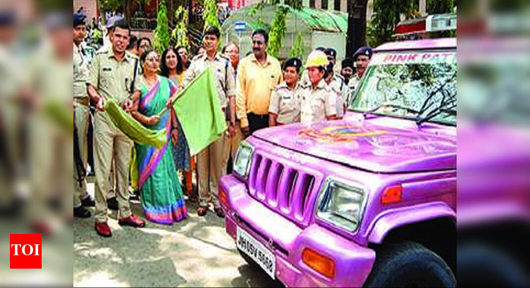 Steel City gets pink patrol van to keep women safe | Jamshedpur News ...