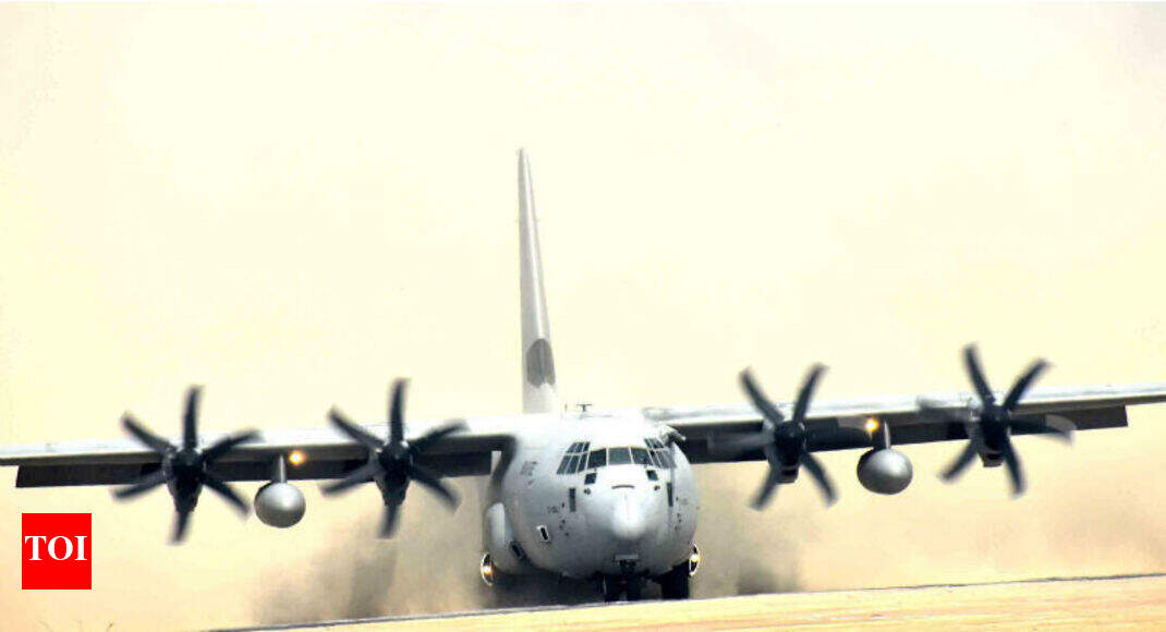IAF: IAF shows its might with C130 at Allahabad | India News - Times of ...