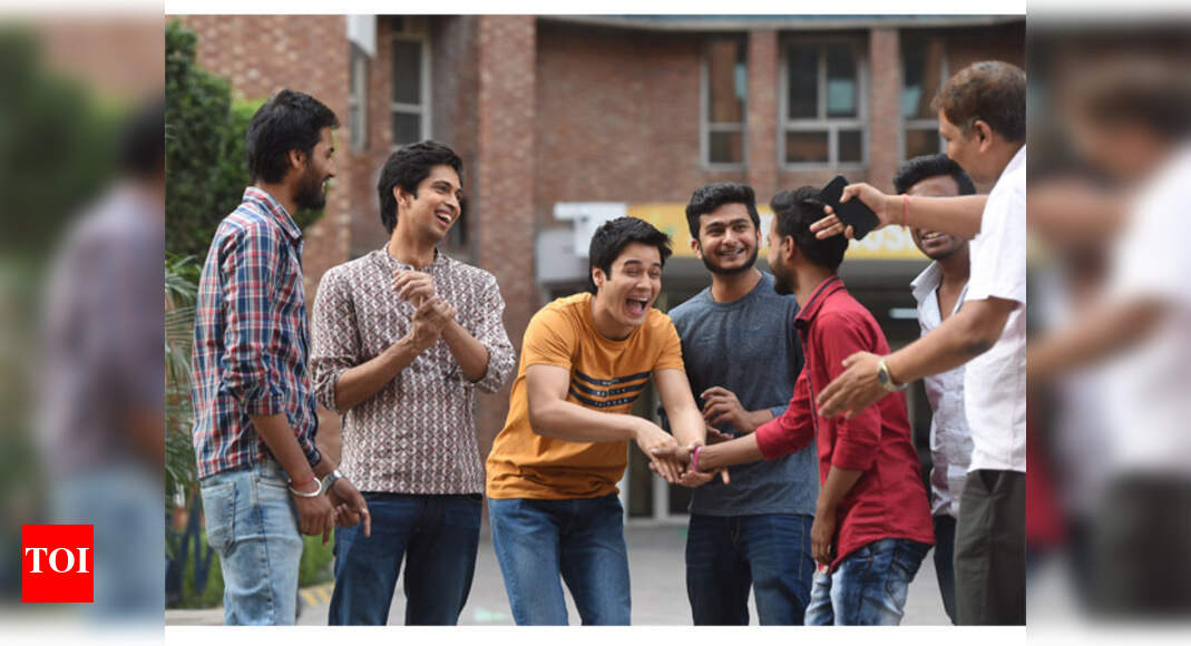 Actors make Noida their home for a month for film shoot | Noida News ...