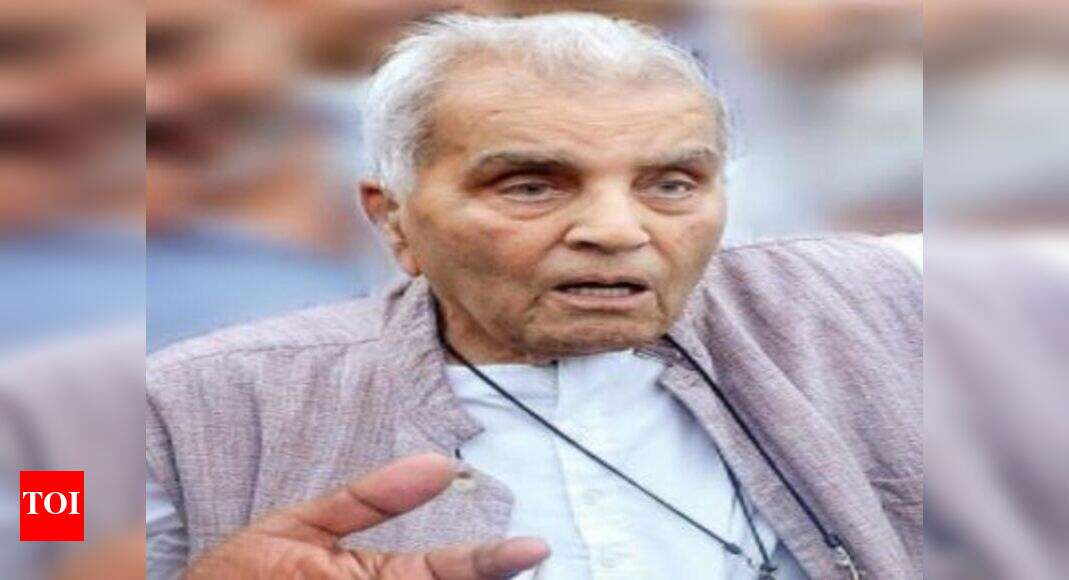 Justice Rajinder Sachar : He spent from his own pocket to help needy ...