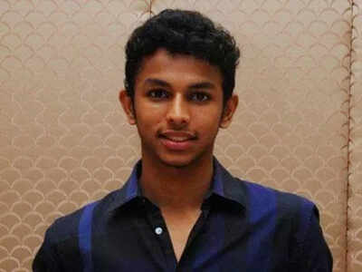 Madison Open: Velavan Senthilkumar wins maiden PSA World Tour title ...