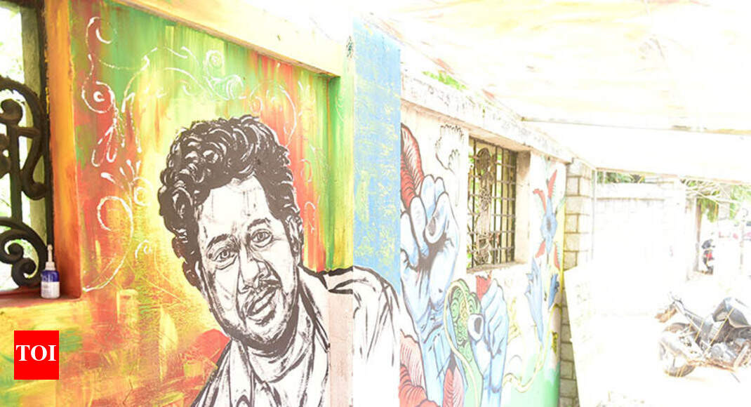 RLV College of Music and Fine Arts Tripunithura: Protesting through art ...