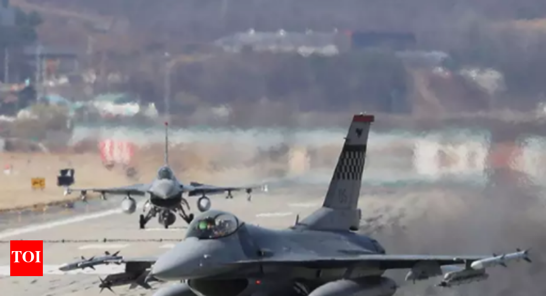 F-16 jets: Lockheed to sweeten India's fighter jet bid with F-35 ...