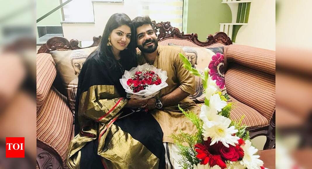 Seetha actor Deepan Murali to tie the knot - Times of India