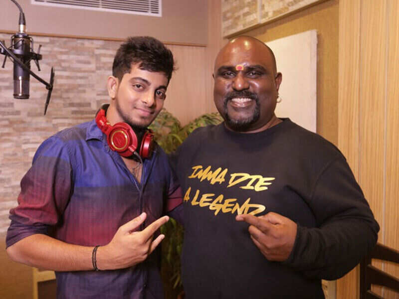 Yogi B sings a motivational number for debutant | Tamil Movie News ...