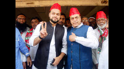 Abu Azmi: Abu Azmi warns against SP alliance with Congress | Lucknow ...