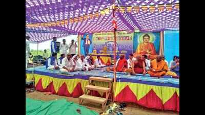 Buddhism: Una flogging victims embrace Buddhism | Rajkot News - Times ...