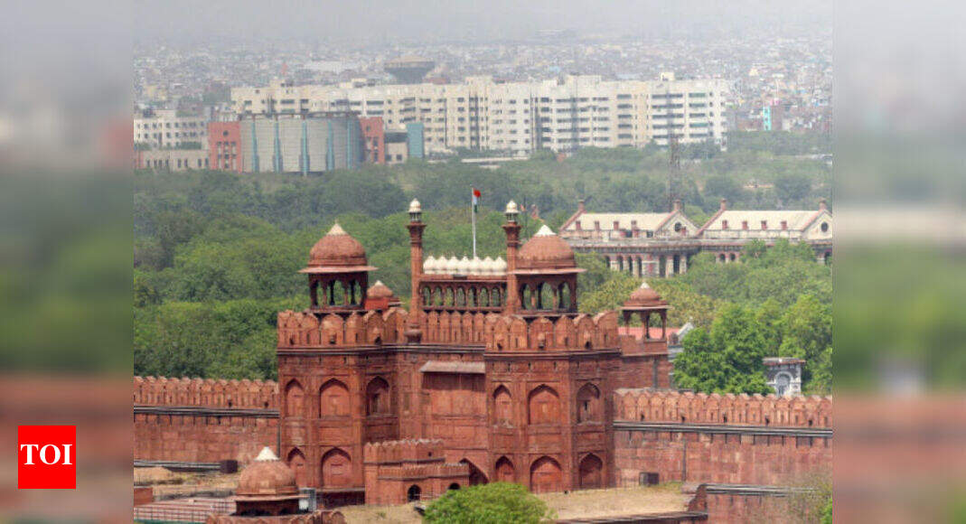 Red Fort adoption row: Historians’ body asks for ‘Dalmia deal ...