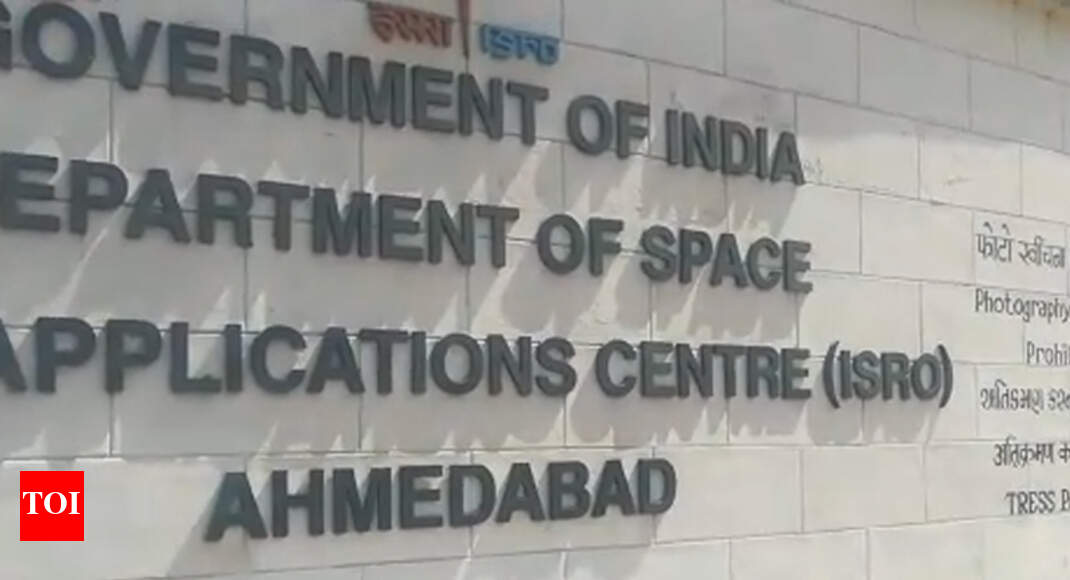 Fire at Ahmedabad ISRO: Fire breaks out at ISRO campus in Ahmedabad ...