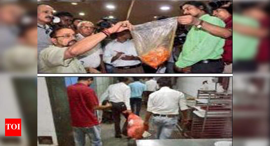 Stale Meat: KMC destroys 100kg stale meat from eateries | Kolkata News ...