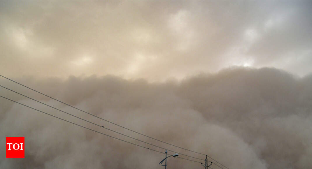 Dust storm in Delhi: Dust storm hits Chandigarh, parts of Punjab ...