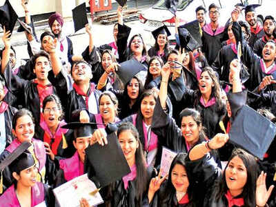 212 students awarded degrees at government college, Sec 50 | Chandigarh ...