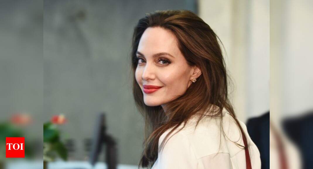 Angelina Jolie to produce Jim Thorpe Biopic 'Bright Path' | English ...