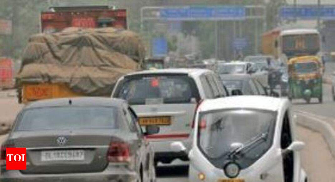 Delhi NCR road accidents: Wrong-side driving: A bad habit that has ...