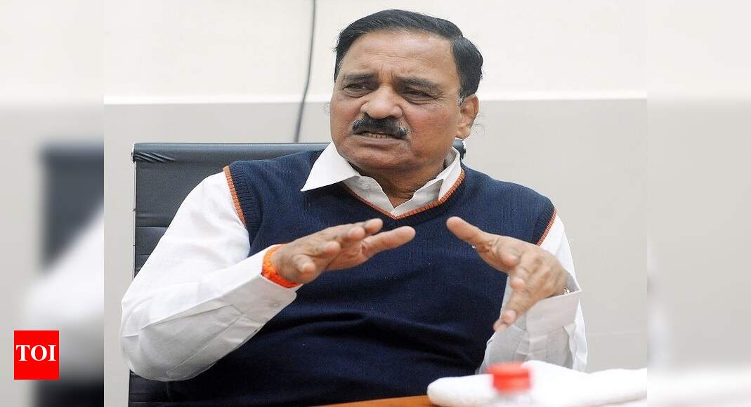 Diwakar Raote: Minister wants brakes on 150kmph plan for Mumbai-Nagpur ...