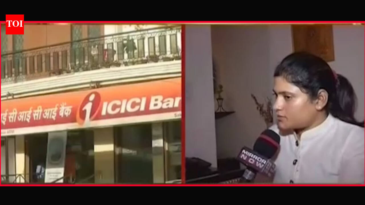 Delhi: Customer files fraud complaint against ICICI Bank