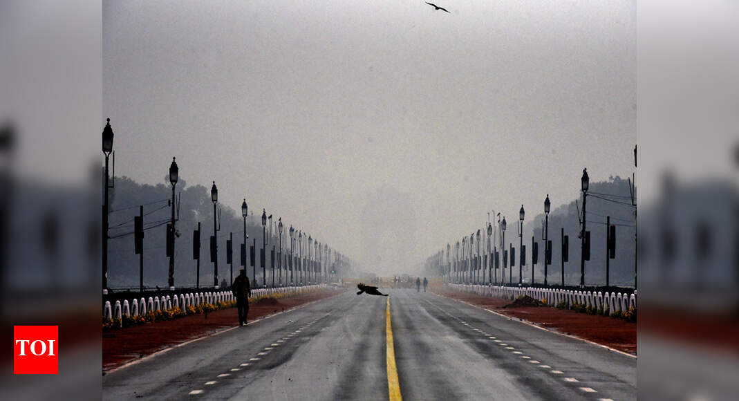 Weather in Delhi today: Cloudy morning in Delhi, light rains expected ...
