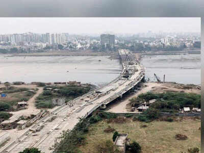 Two new bridges to lighten burden on Sardar Bridge | Surat News - Times ...